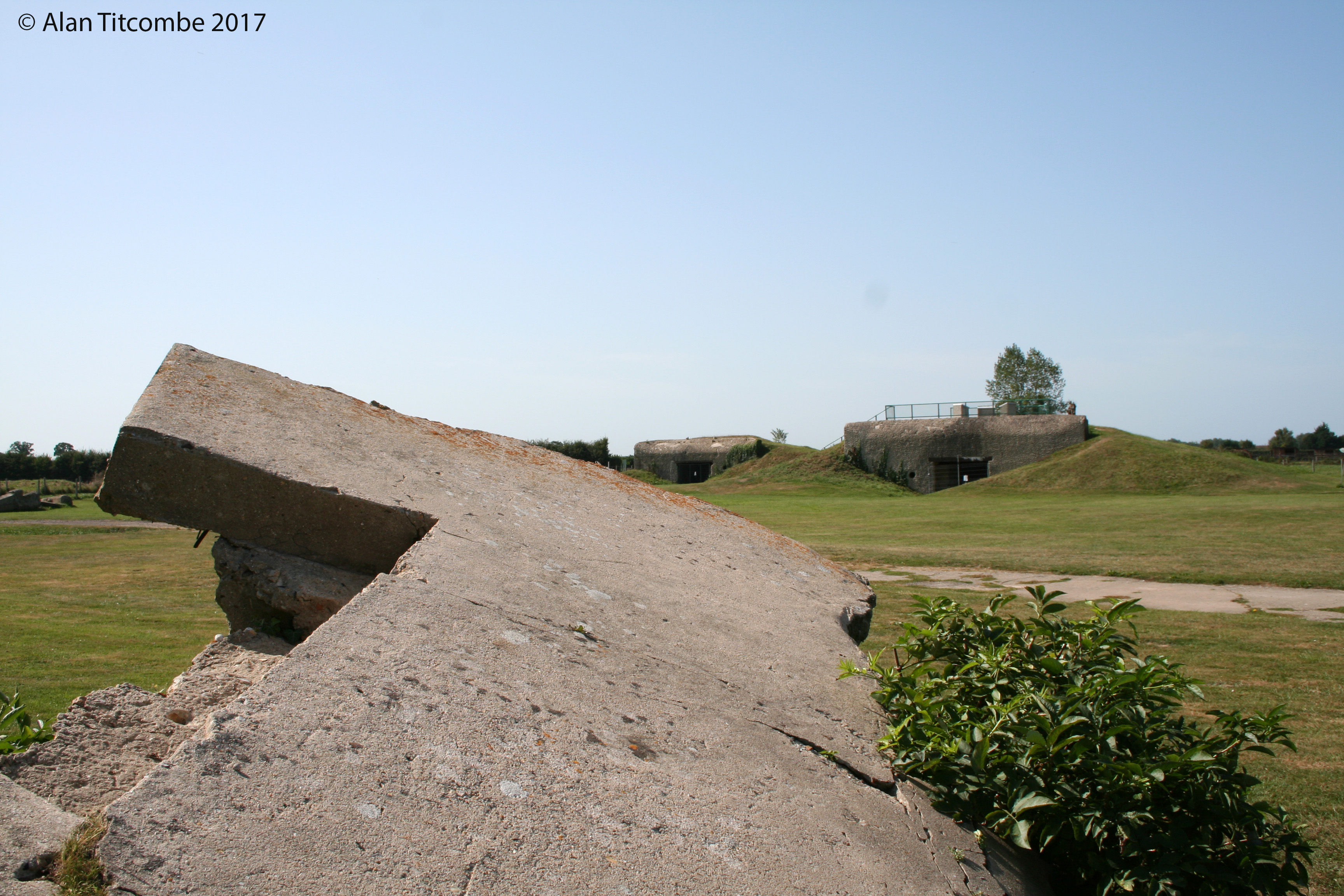 Merville Battery – Trains, Tanks & Planes